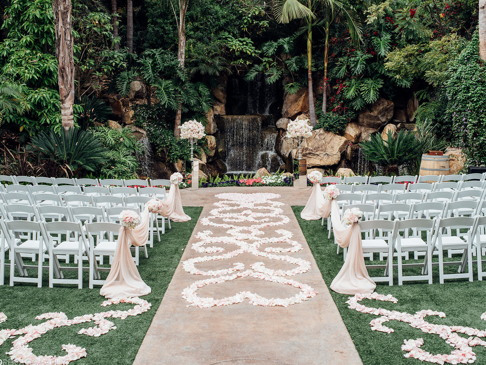 Arbor Terrace - Grand Tradition Estate and Gardens