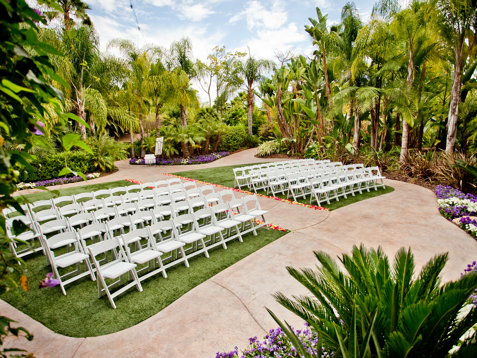 Arbor Terrace - Grand Tradition Estate and Gardens